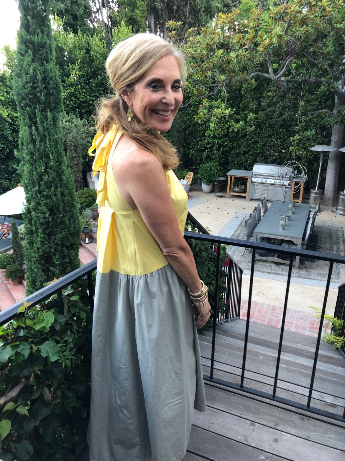 Rent The Runway Has Unlimited Renting, I Tried It - In The Groove